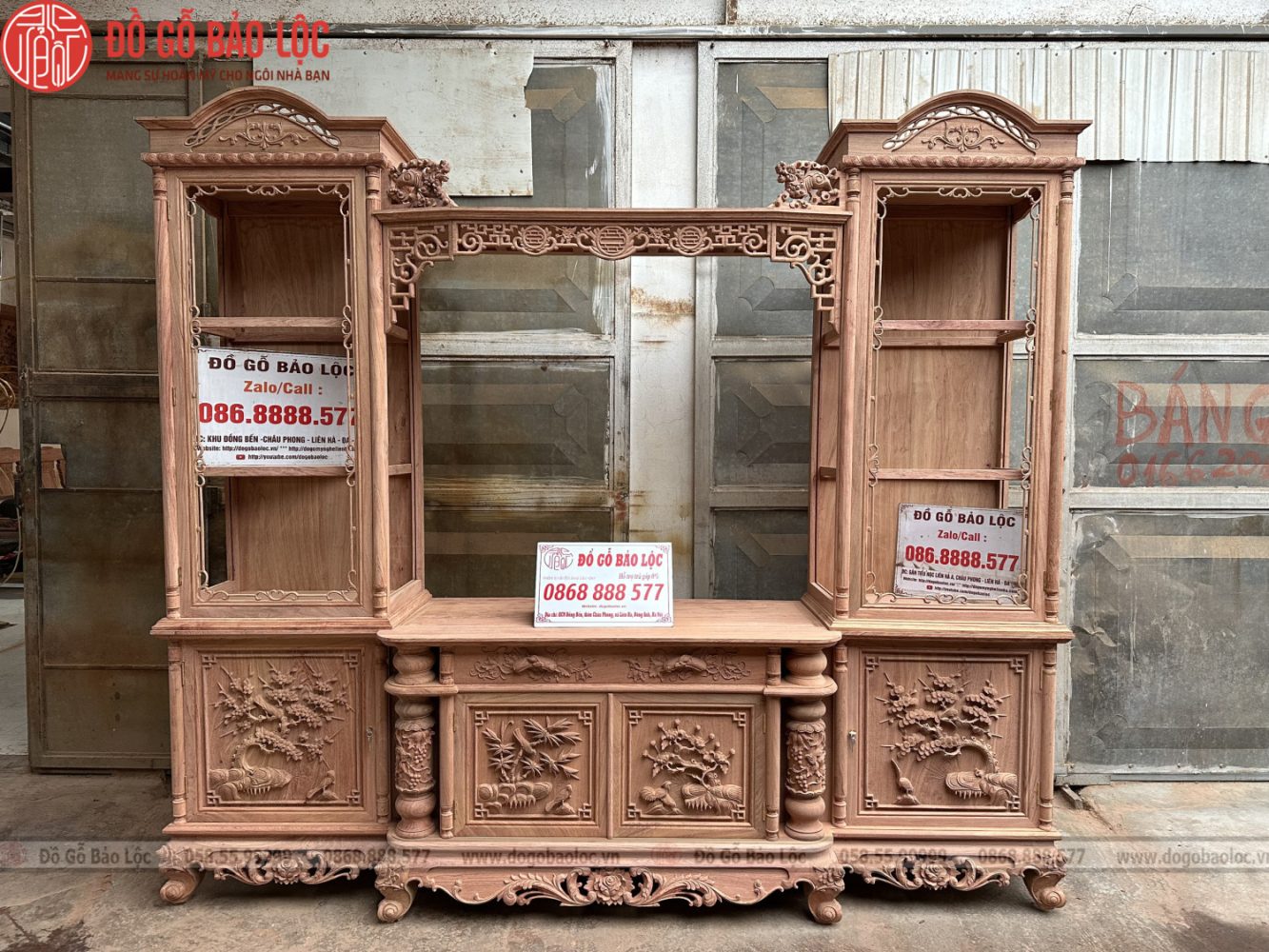 Kệ Tivi Ngăn Gian 2 Buồng Rượu Gỗ Hương Đá 2m4